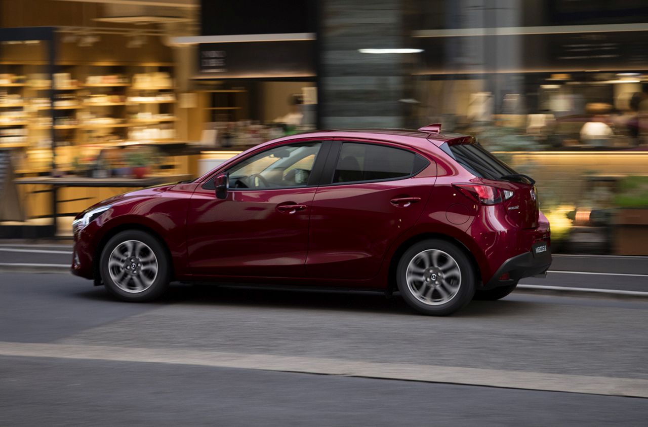 Ford Fiesta vs Mazda 2 vs Seat Ibiza / Palac gore za kupnju / Savjeti ...