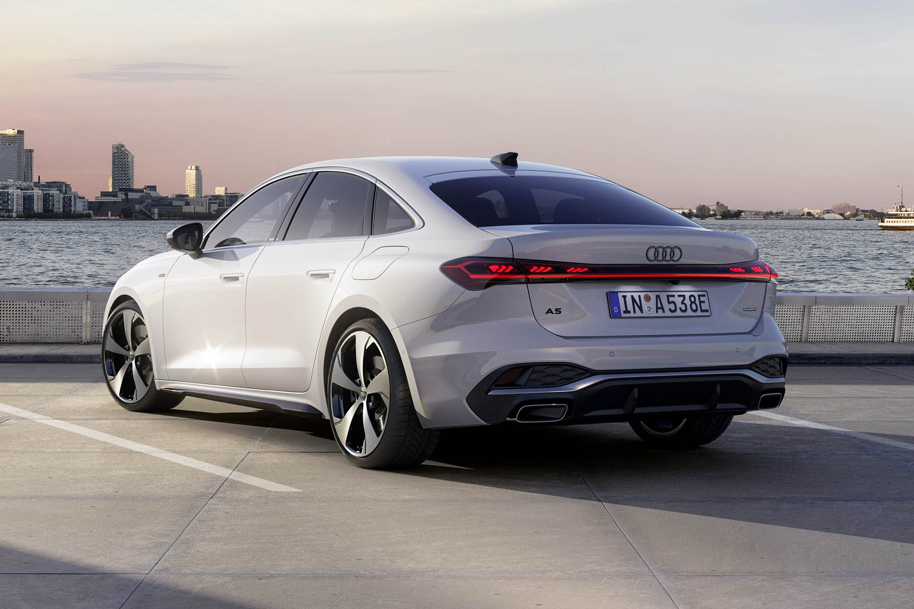 Novi Audi A5 s hibridnim pogonom / Predstavljamo / Automobili ...
