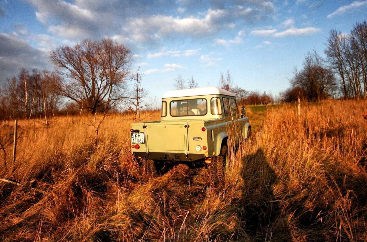Land Serwis proizvodi klasični Defender / Najave / Novosti / Vidiauto ...