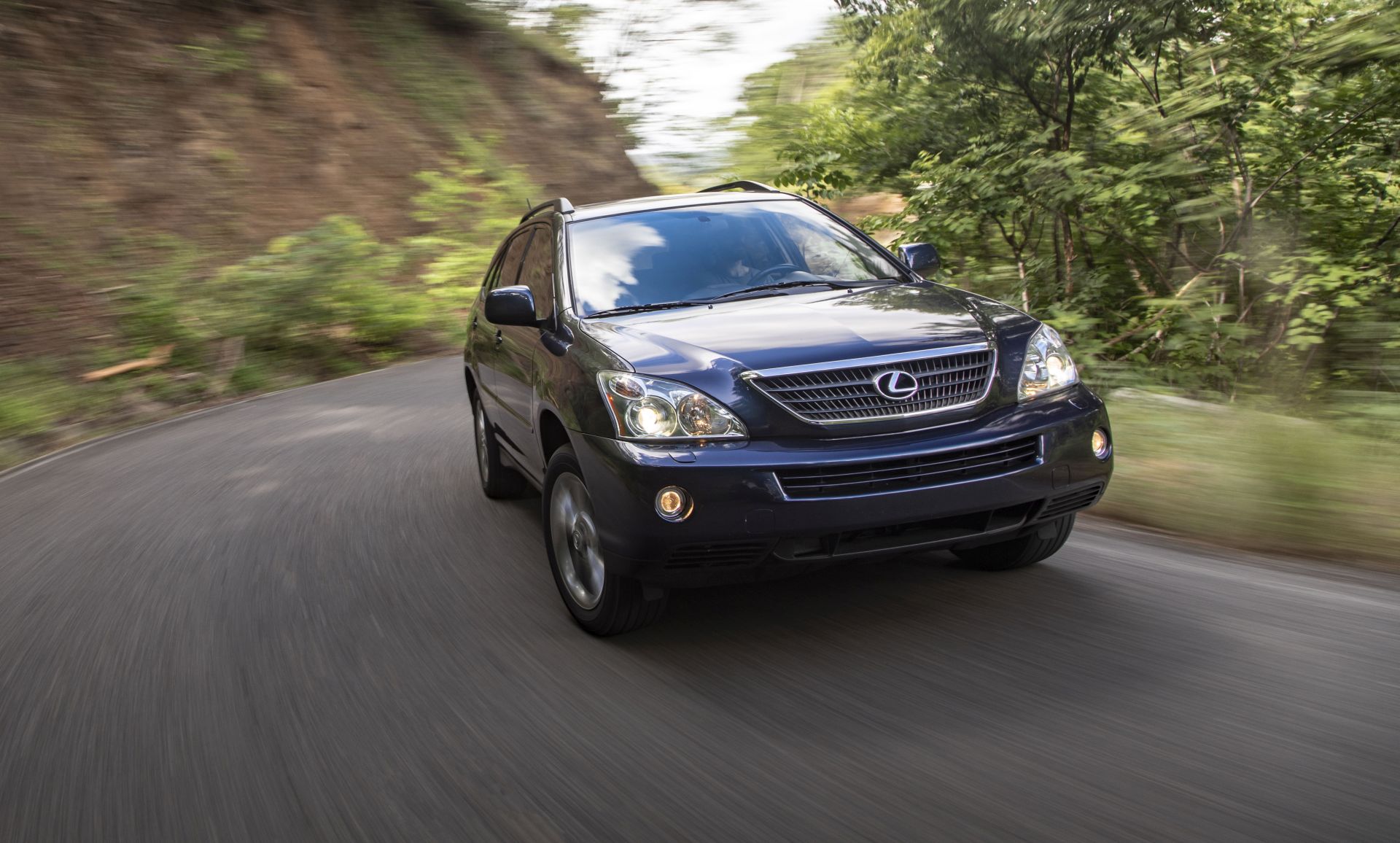 250 000 Lexus hibridnih SUV-ova u Europi / Autobiz / Novosti / Vidiauto ...