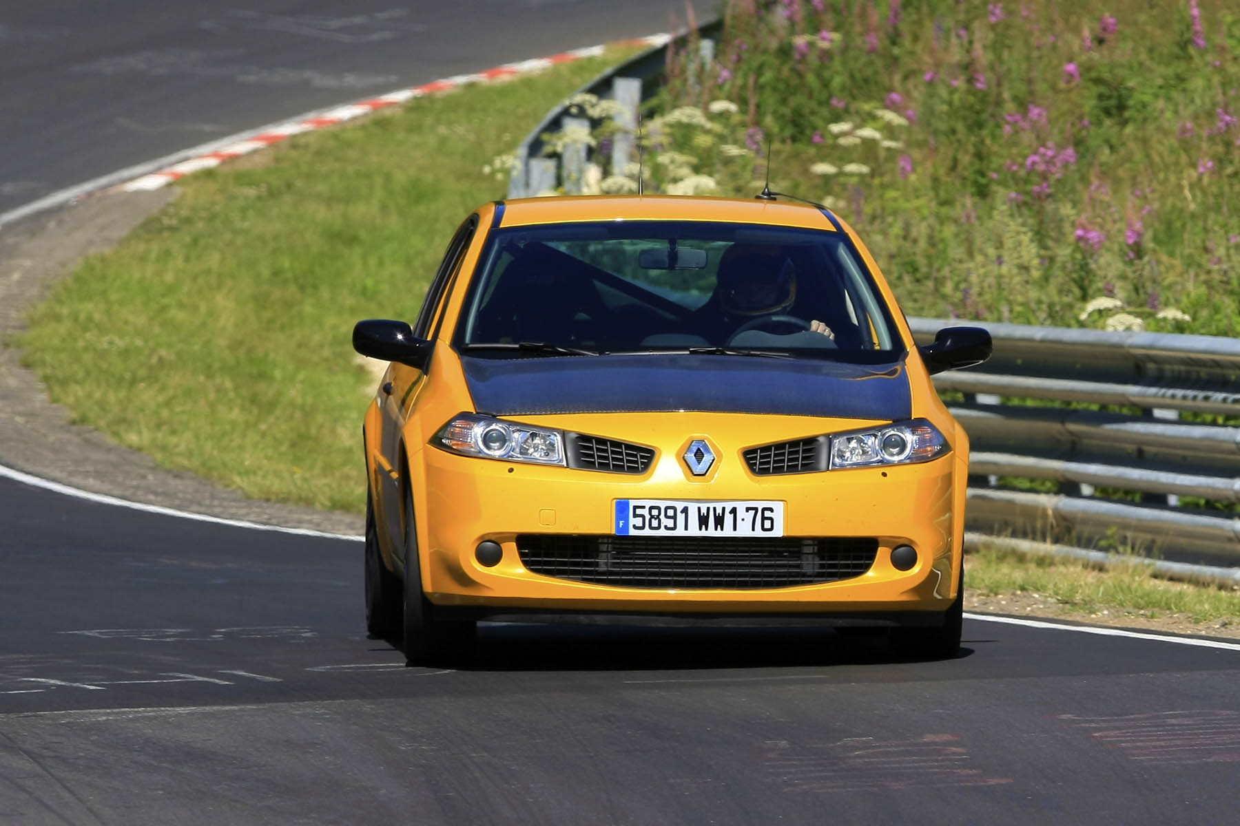 Renault Sport: trkaći automobili za svaki dan / Predstavljamo ...