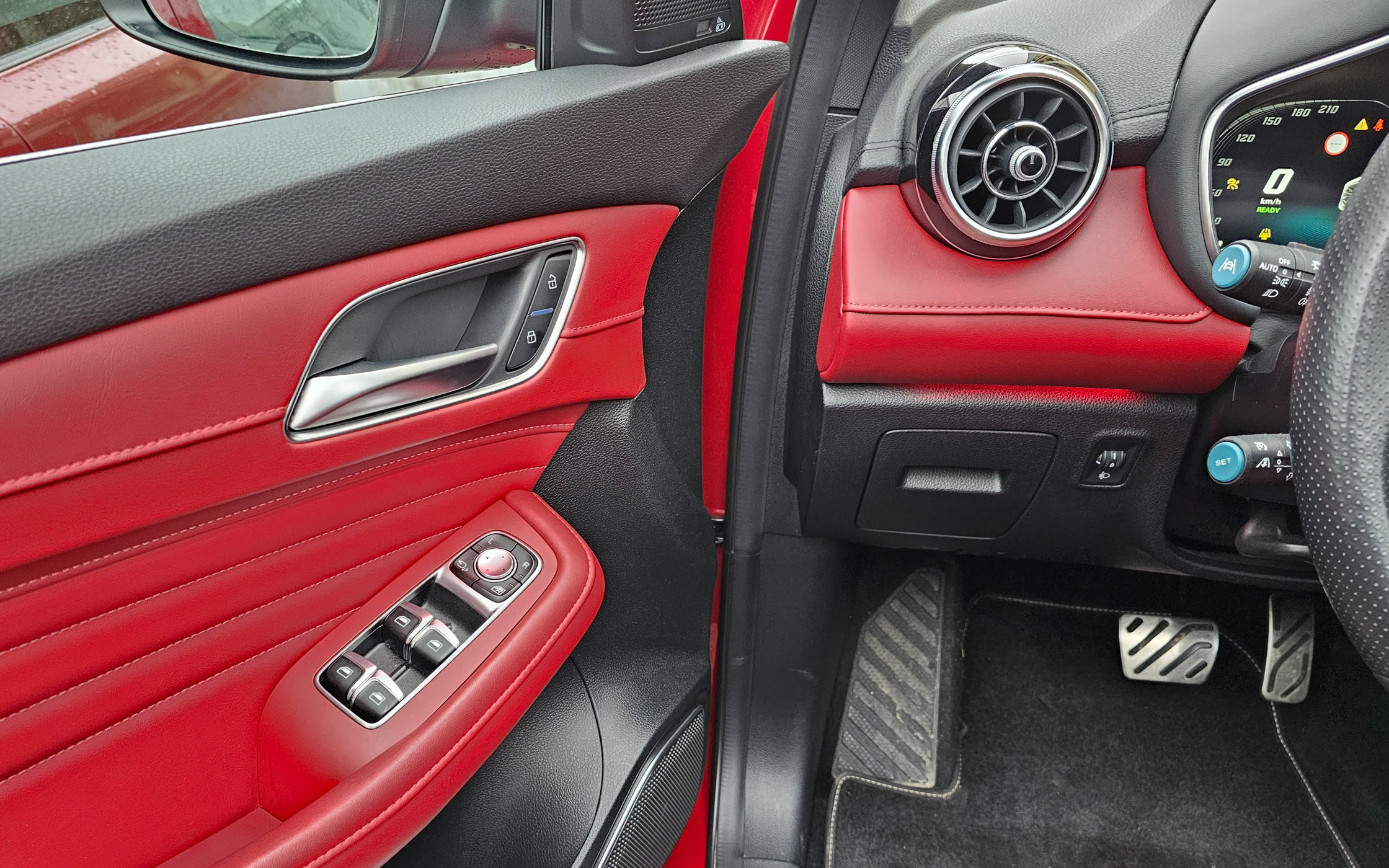 MG HS TEST / Testirali smo... / Testovi / Vidiauto - Vidiauto