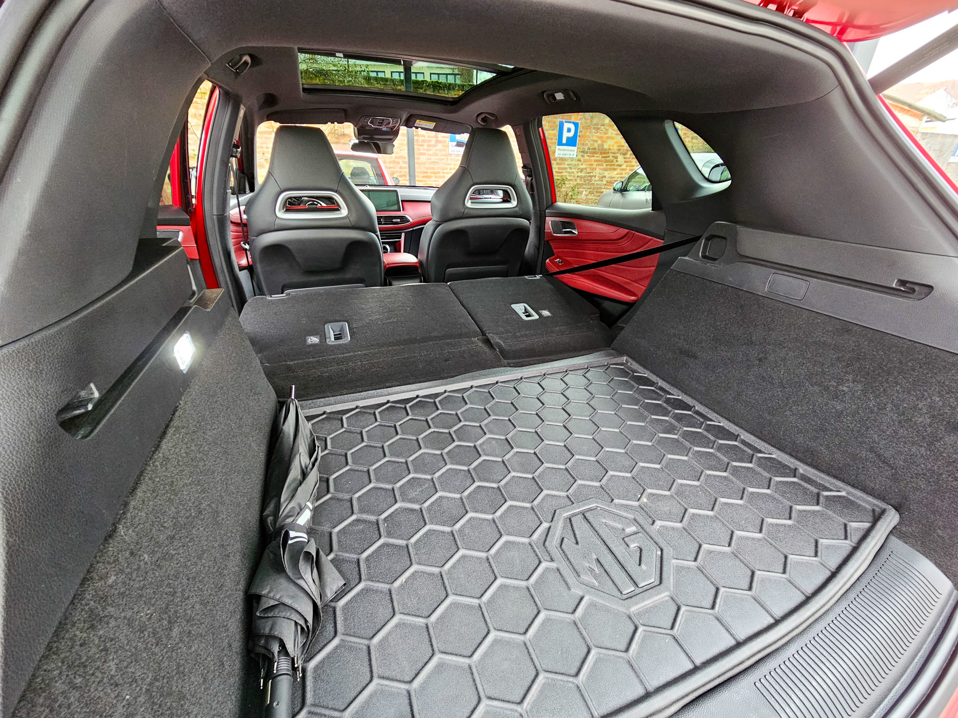 MG HS TEST / Testirali smo... / Testovi / Vidiauto - Vidiauto