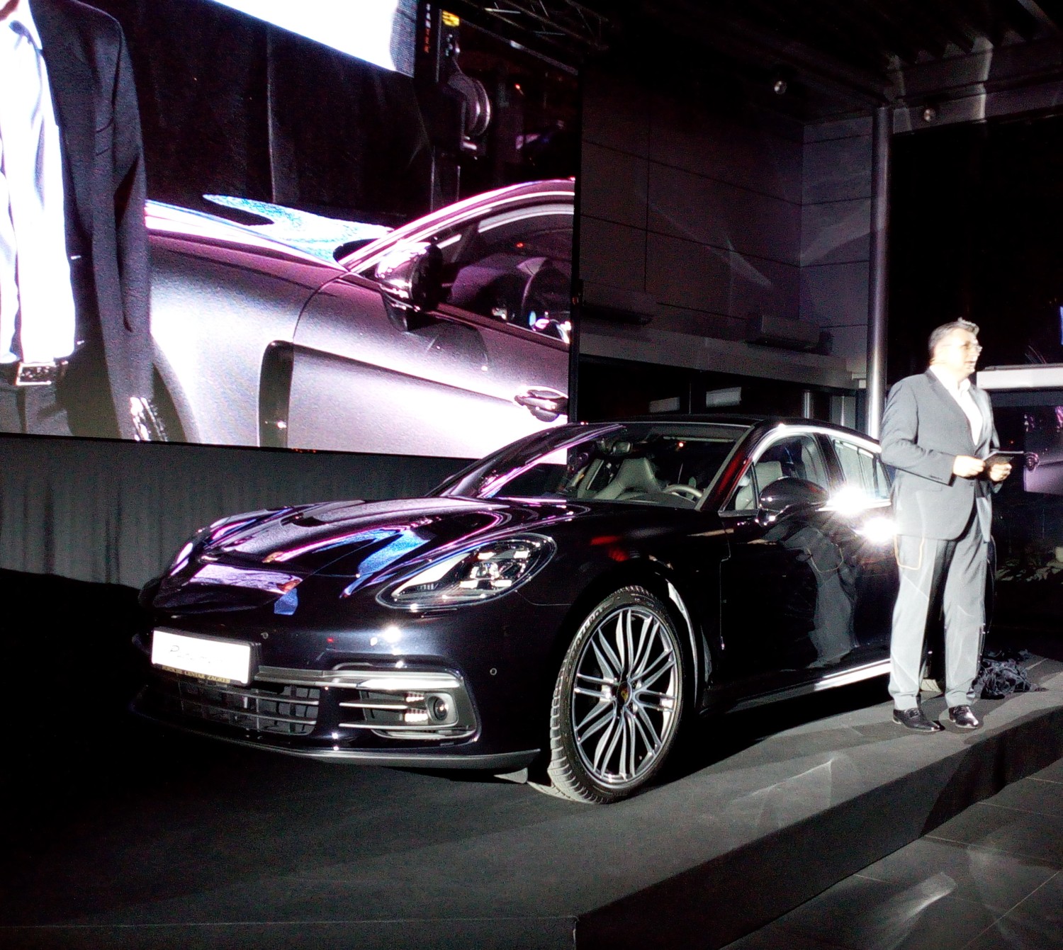 Porsche Panamera totalno cool izgleda / Novi automobili na hrvatskim ...