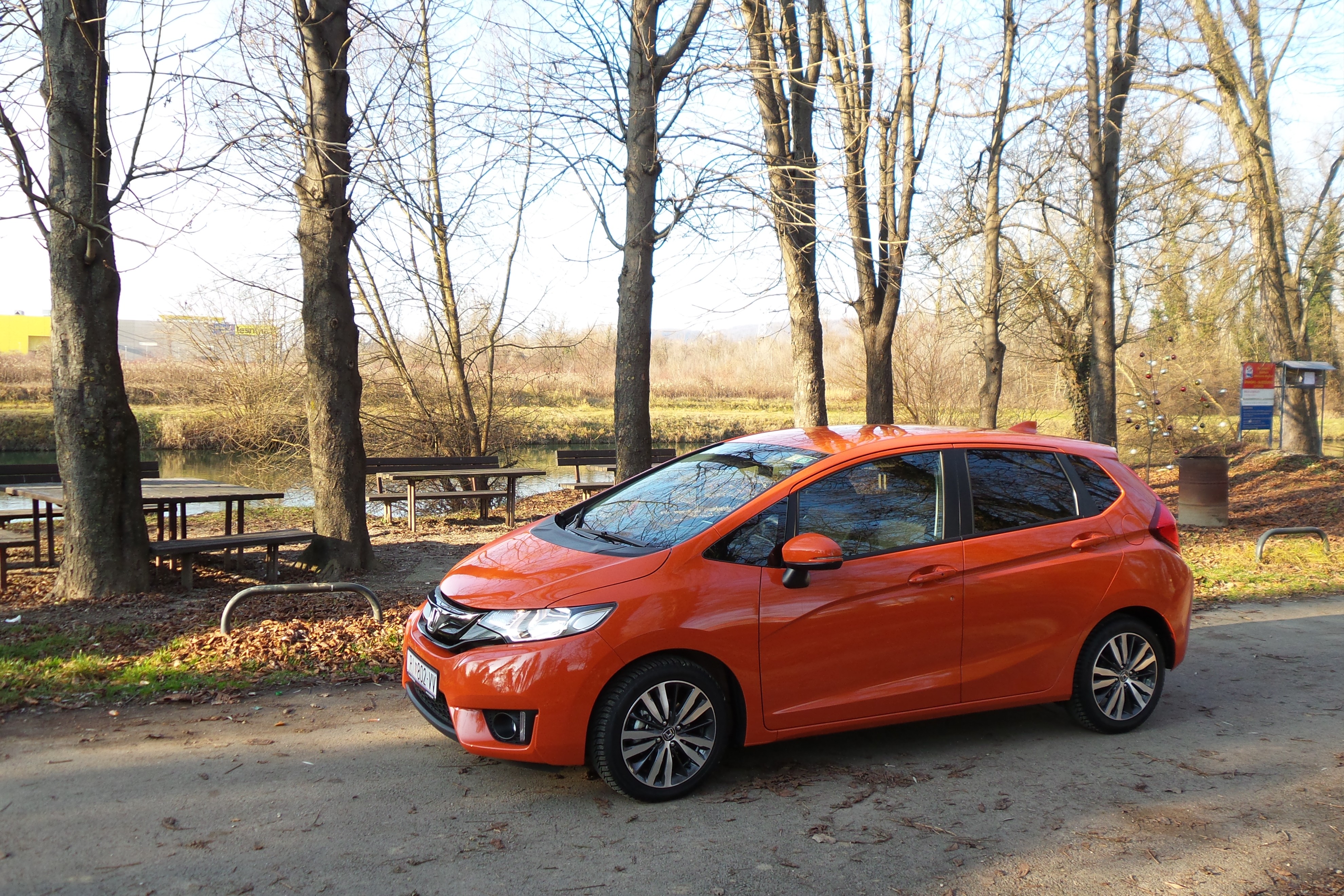 Honda Jazz 1.3 i-VTEC Elegance TEST / Testirali smo... / Testovi ...